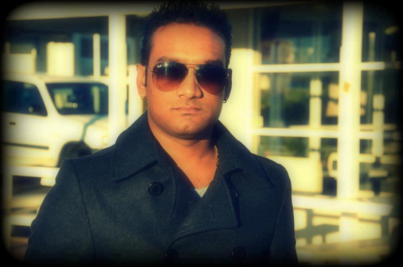 Famous Singer–Saleem - Desi Comments